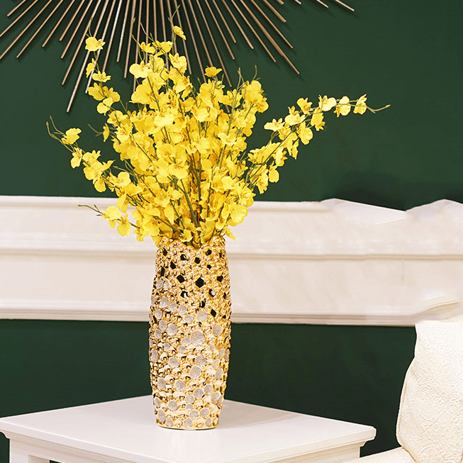 Octavia luxury Vase – Karela™